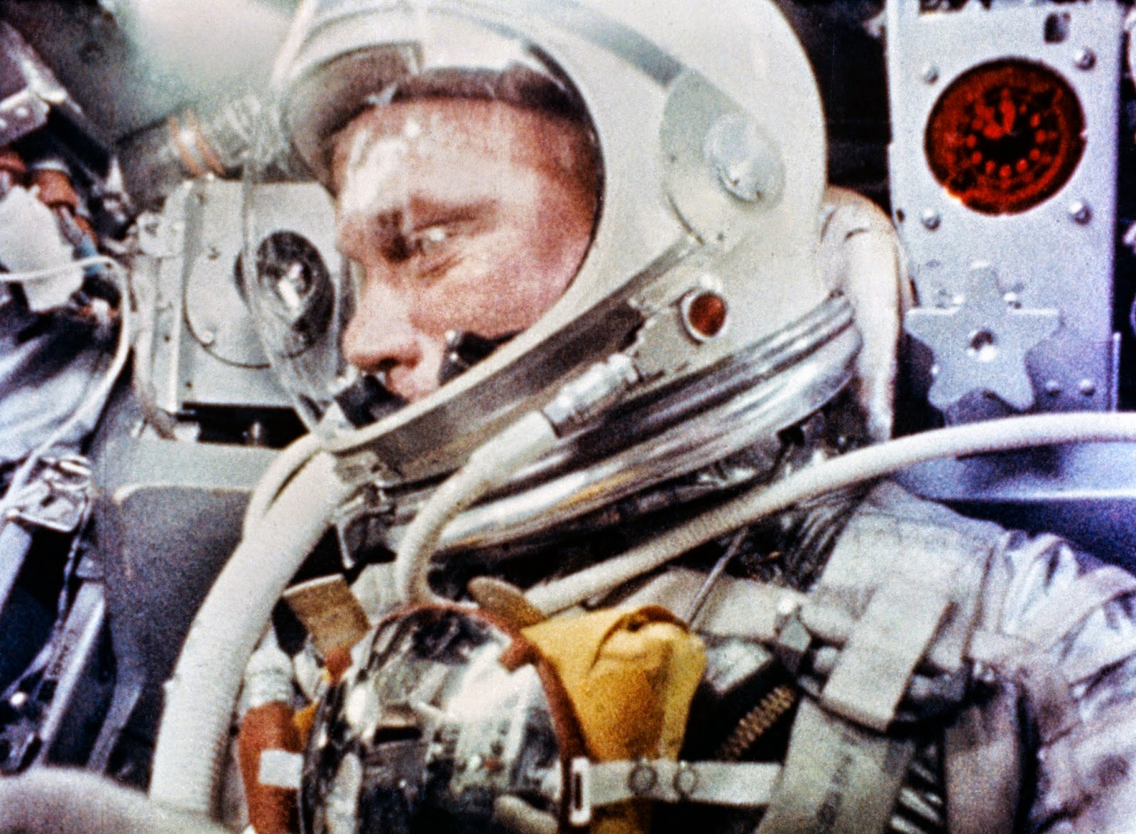 [사진] 오늘의 NASA 사진 John Glenn During the Mercury-Atlas 6 Spaceflight
