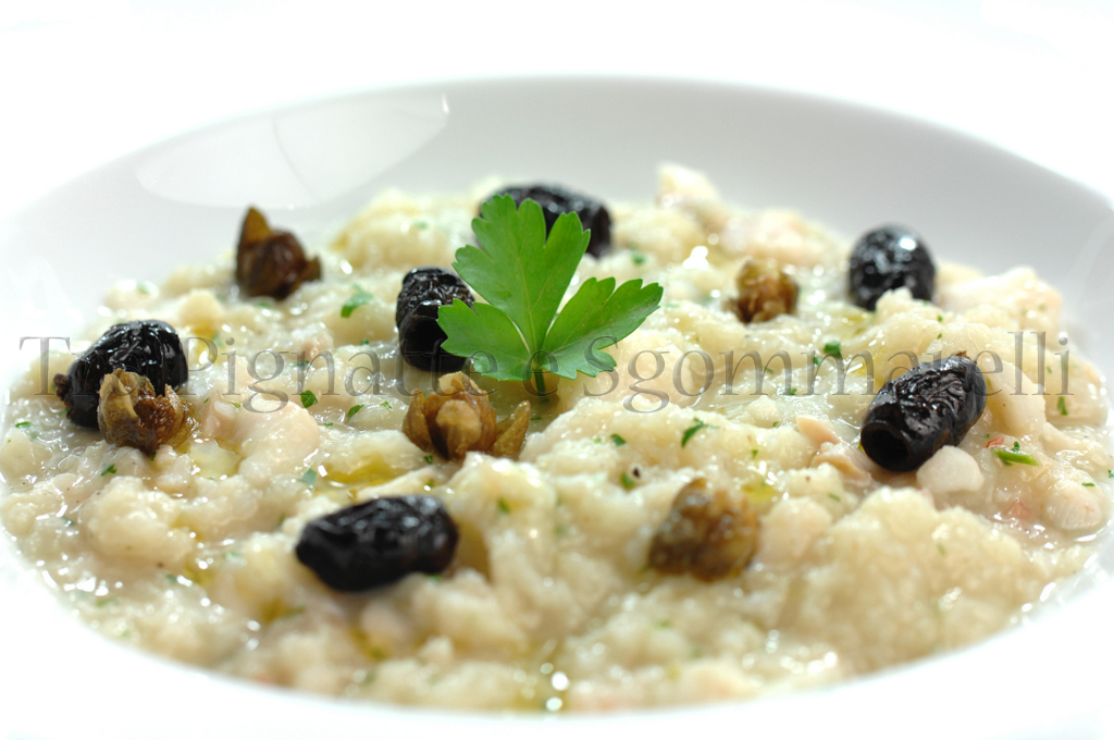 Tra Pignatte e Sgommarelli: Pancotto marino, con scorfano, capperi ...