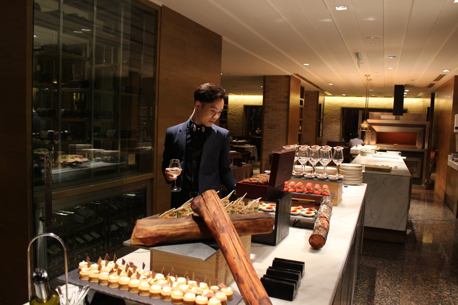 Alanshiguohua: Tosca@DoubleTree by Hilton Johor Bahru