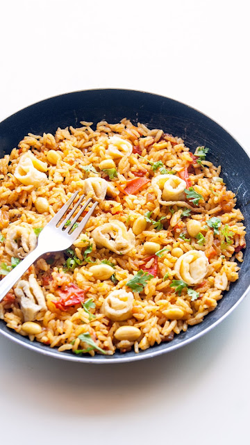 Always Hungry: Nutty Tomato Garlic Rice with Omelette Rolls