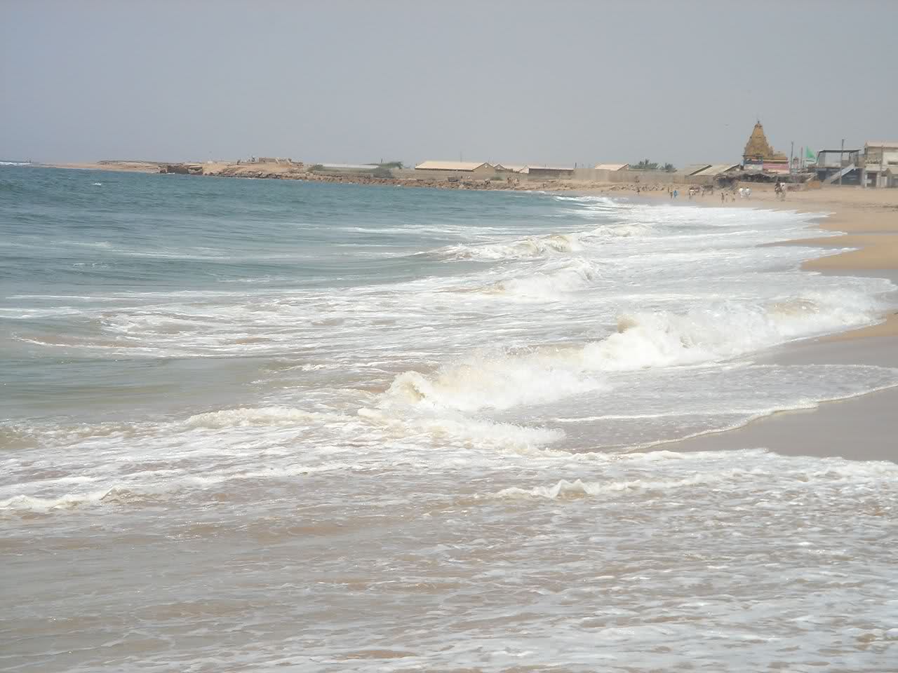 Pakistani Tourism: karachi beach