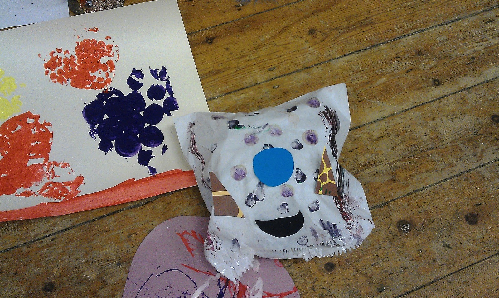 ARTventurers - art and crafts for kids: Paper bag monsters!
