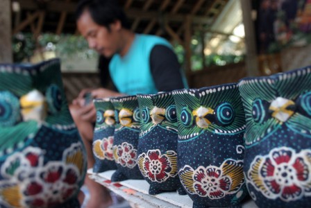 DESA WISATA BATIK KAYU KREBET ~ PESONA YOGYAKARTA