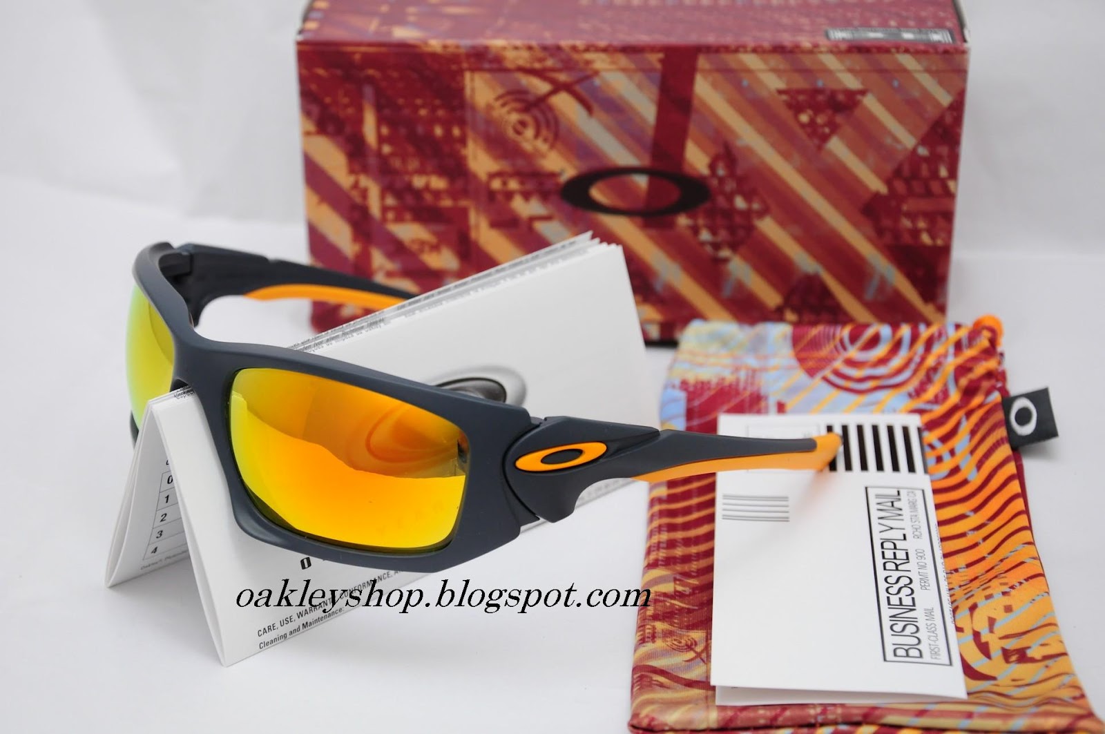 Oakley: Scalpel Max Fear Light (Limited Edition)