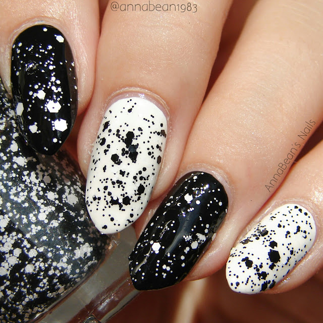 Monochrome Nails with Anna & Mama Bean - NailImplant