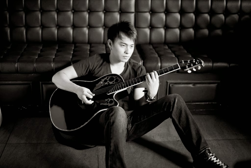 Man Central: Jay Perillo: In Casual Wear