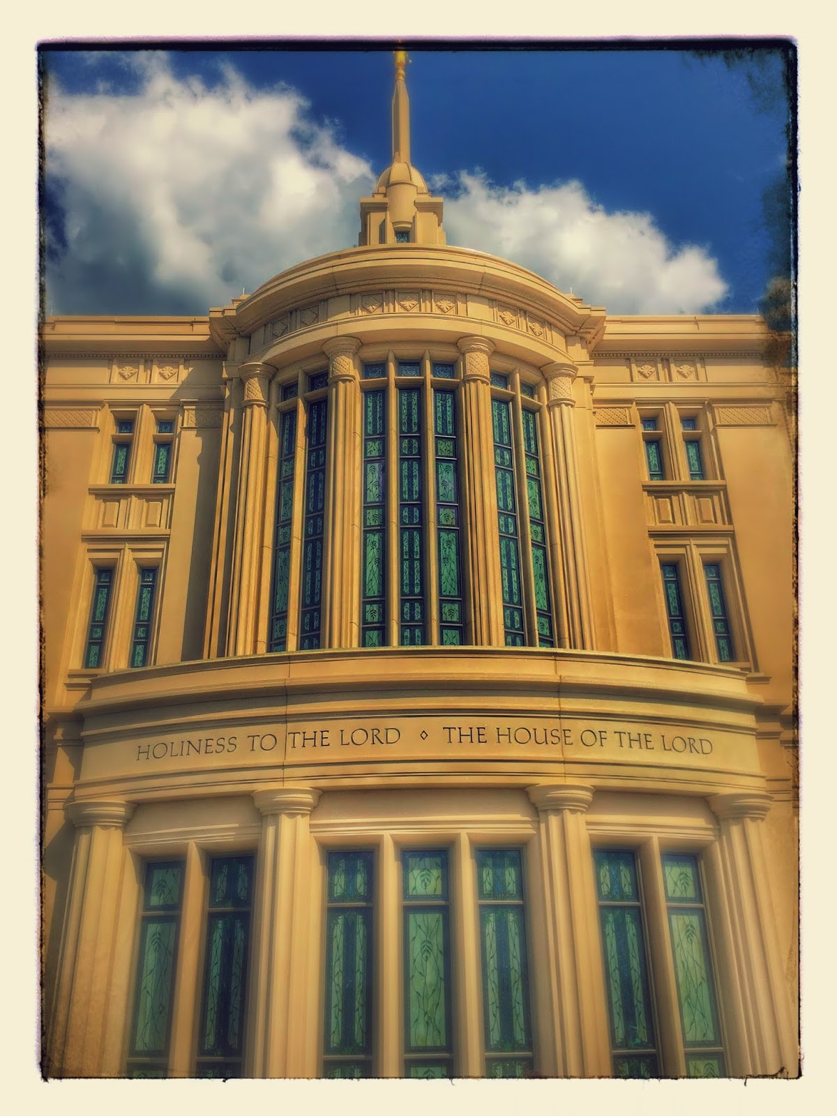 Temple Tourism: Payson Utah Temple