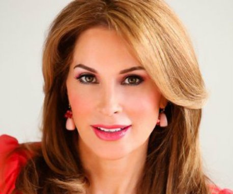Former Mrs. America Charged With Making $5,000 in Fraudulent Returns to ...