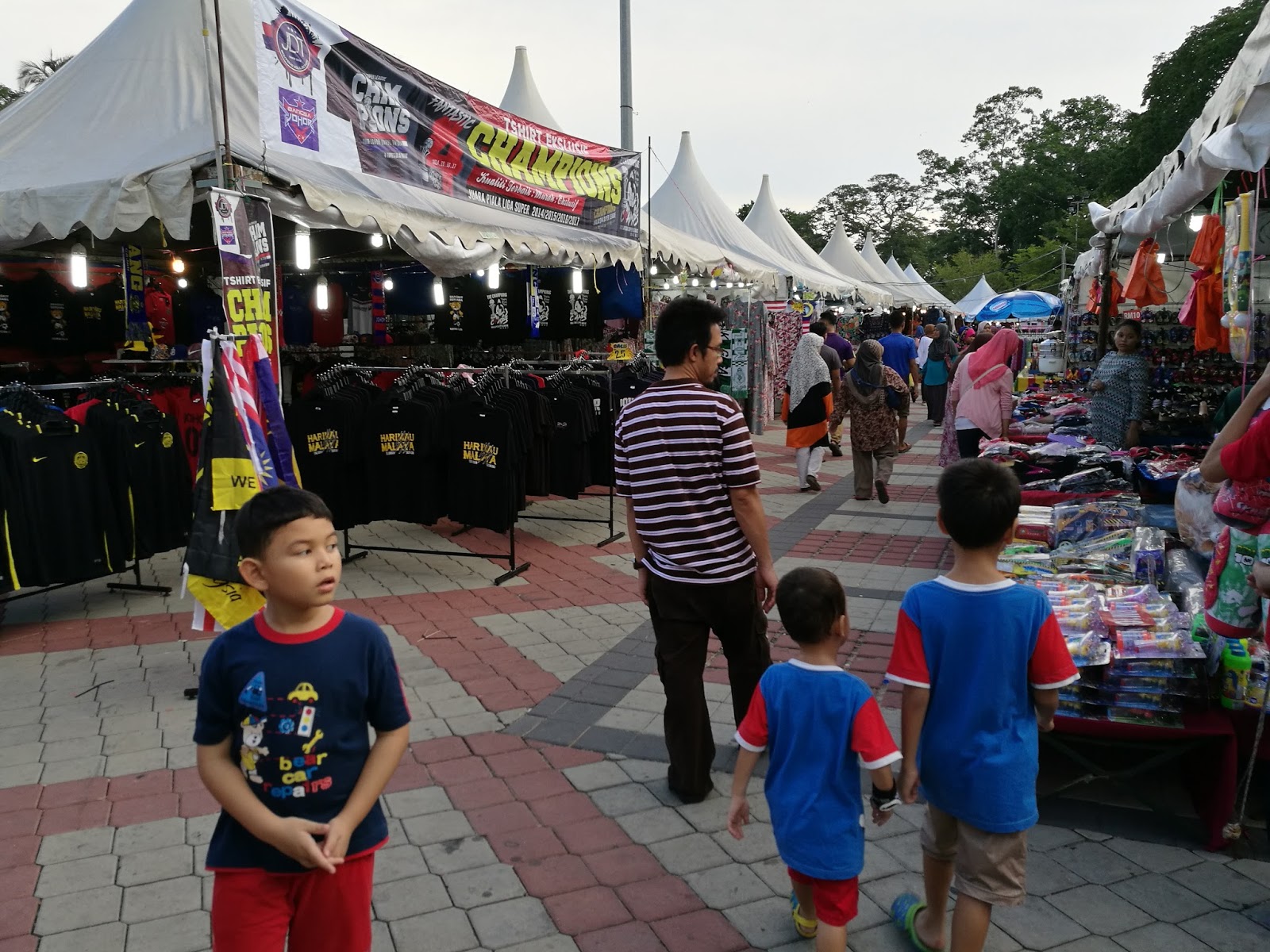 Dataran Tanjung Emas, Muar