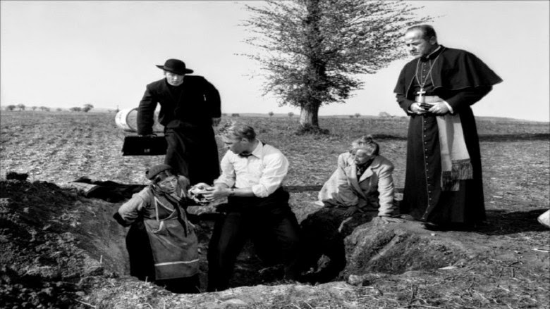 A ÉPOCA DE OURO DO CINEMA ITALIANO : O CONTO DO VIGÁRIO