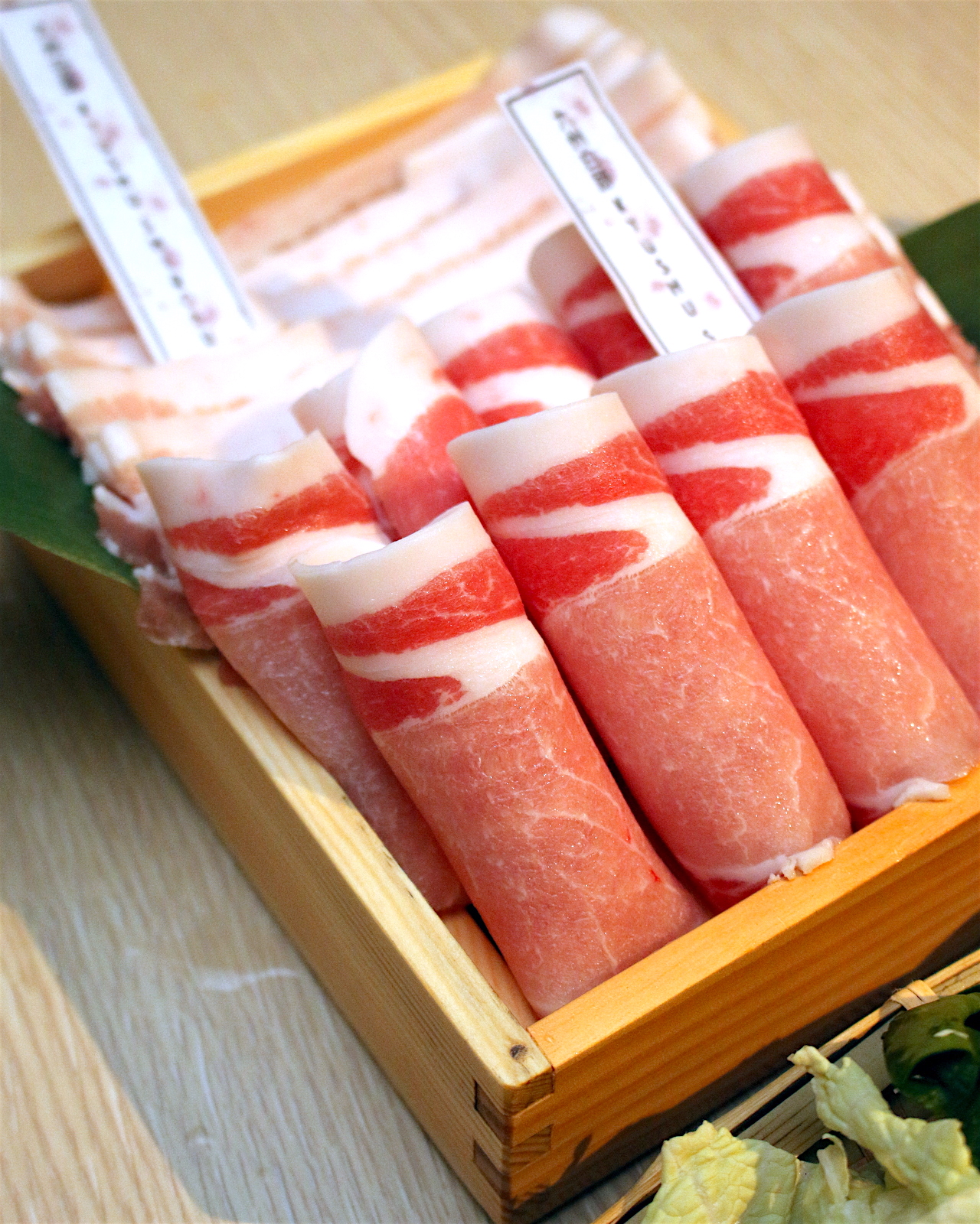 Sakurazaka: Premium Shabu-Shabu and Sukiyaki At Great Price | CAMEMBERU