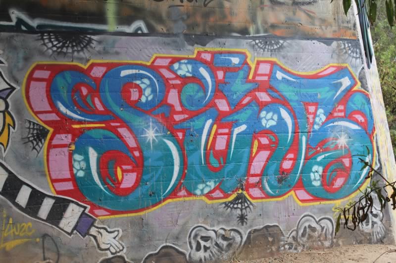 San Diego Graffiti & Street Art: 3. Beetlejuice (piece)