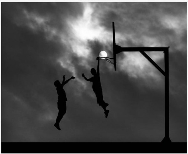 Forced Perspective Photography - Optical Illusion