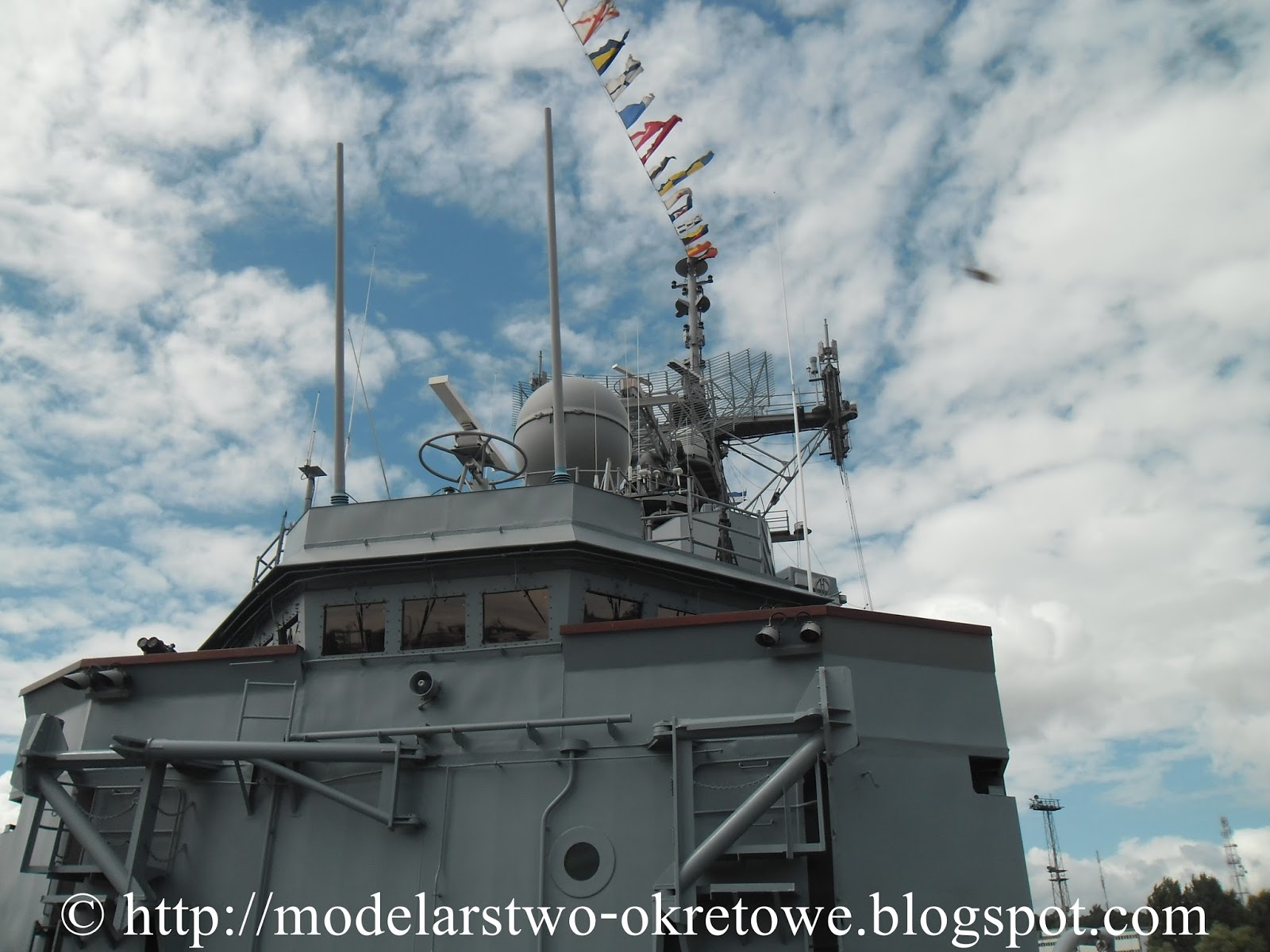 Modelarstwo okrętowe: Święto Wojska Polskiego - Wodowanie monety ORP ...