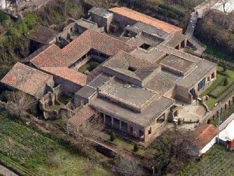 Roman Archaeology Blog: Pompeii's Villa of the Mysteries reopens