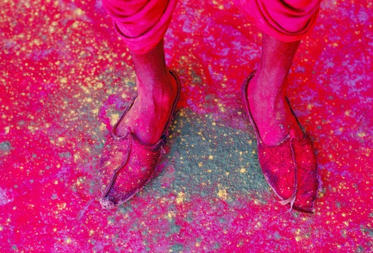 Enjoy The Kiss: Welcome Lovely March