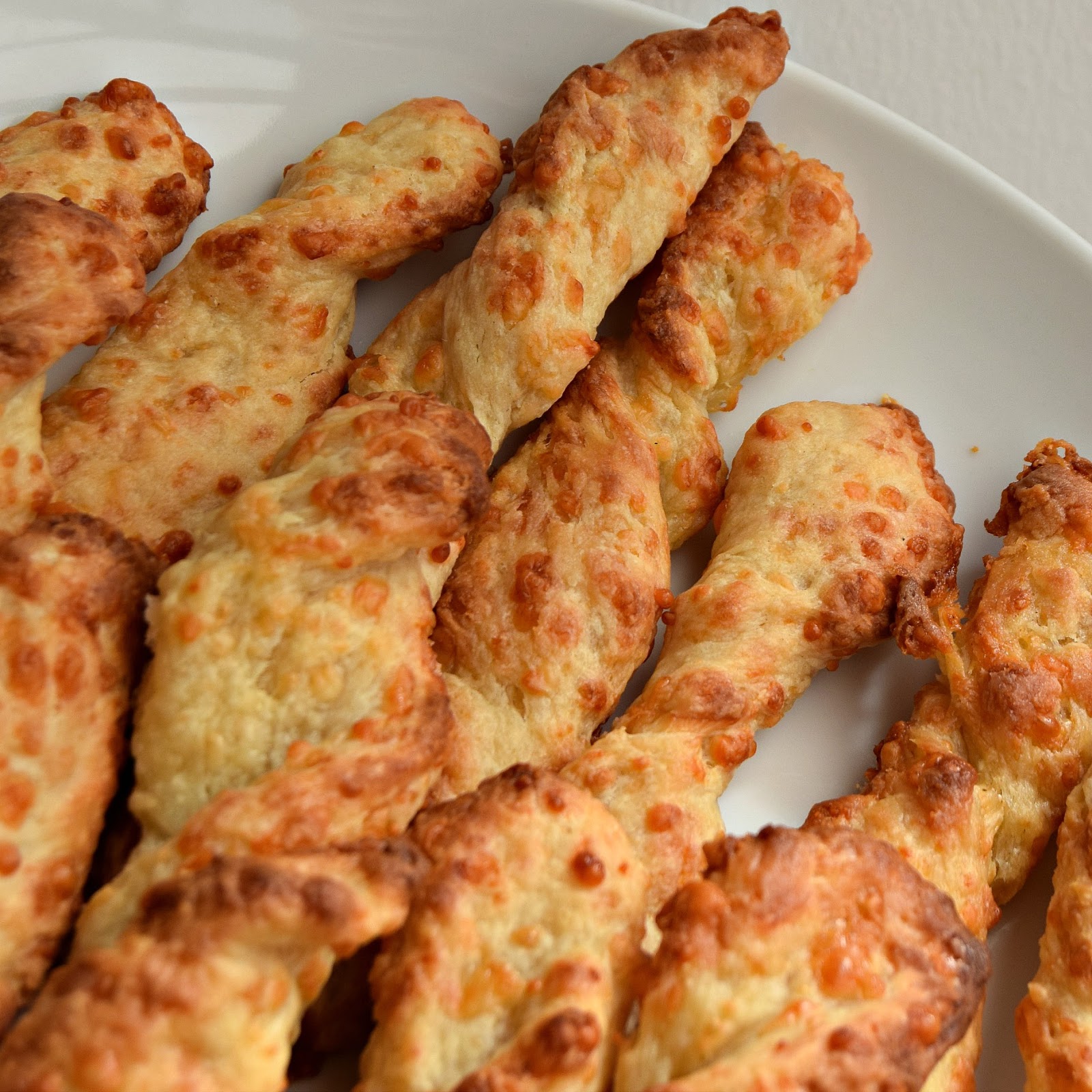 Wafflemama.: Recipe >> Easy Cheesy Twists