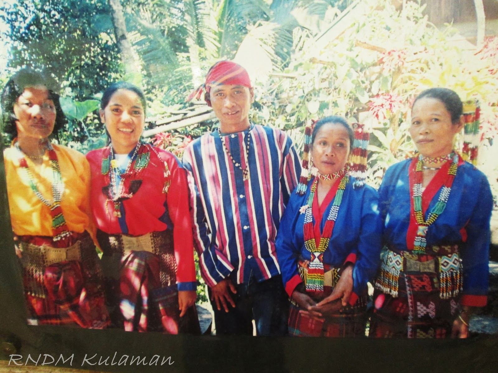 Portal to the Plateau: Manobo Clothes