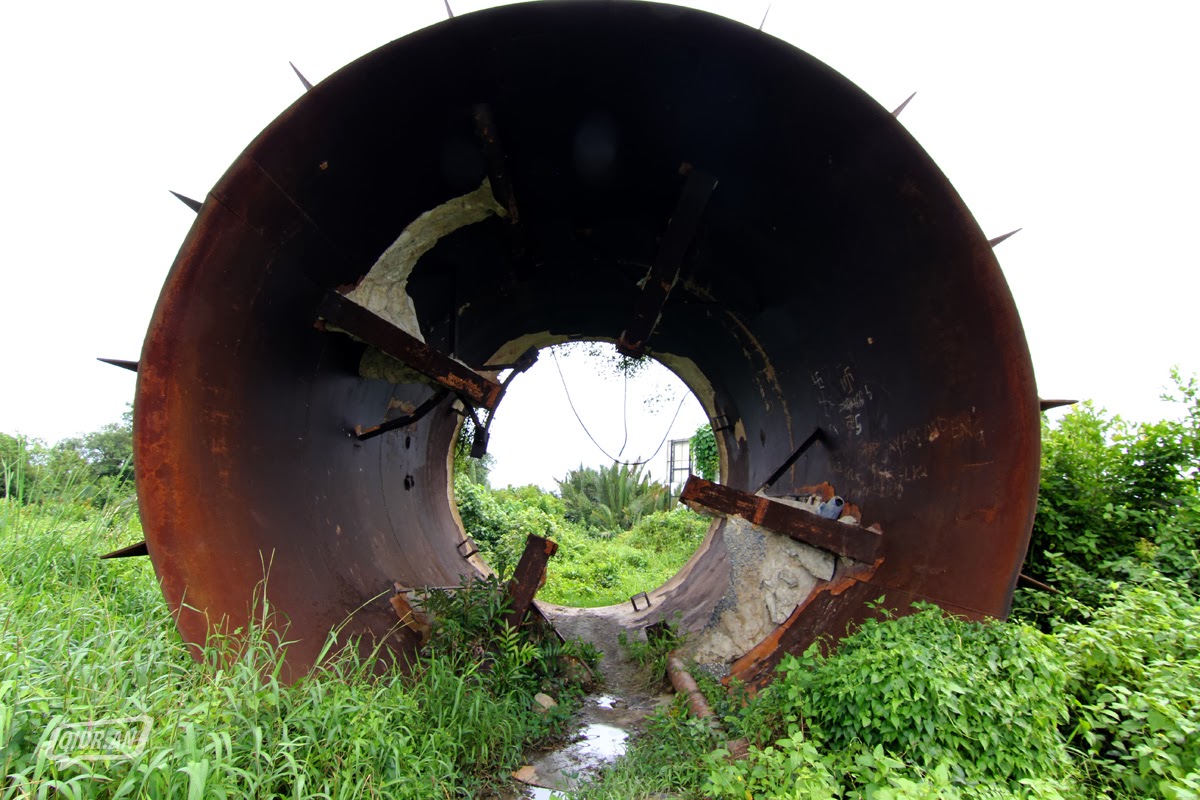 qidr.an ©: AGUNbmx roadtrip Kuching 2014 : Ghetto Pipe