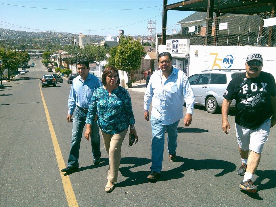 PeriodistasdeBC: CANDIDATA SUPLENTE LUCINA RODRIGUEZ EMITE SU VOTO