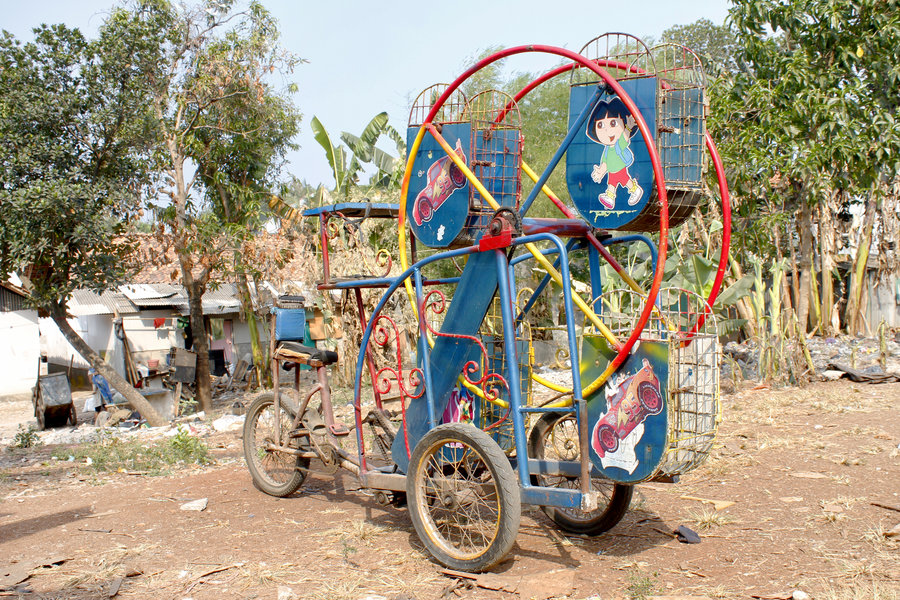 WILD MOTION: RADICAL INDONESIAN BIKE ACTION