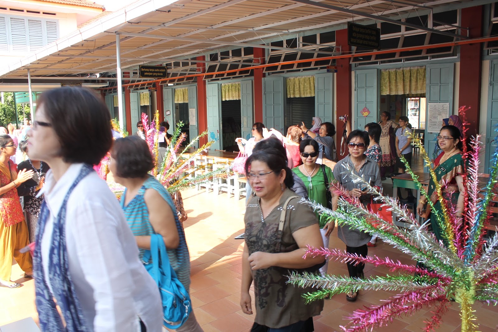 SMK CONVENT FATHER BARRE BLOG: Sambutan Hari Raya SMKCFB 2015