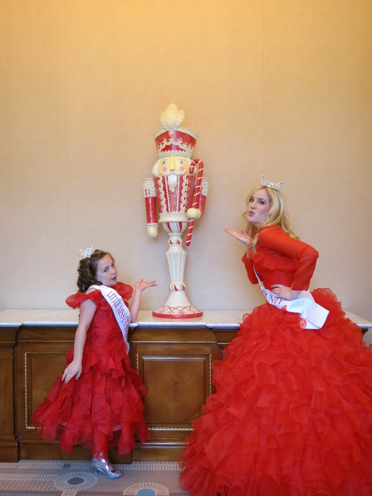 Afternoon Tea With Santa at the Grand America Hotel - Purple Chocolat Home