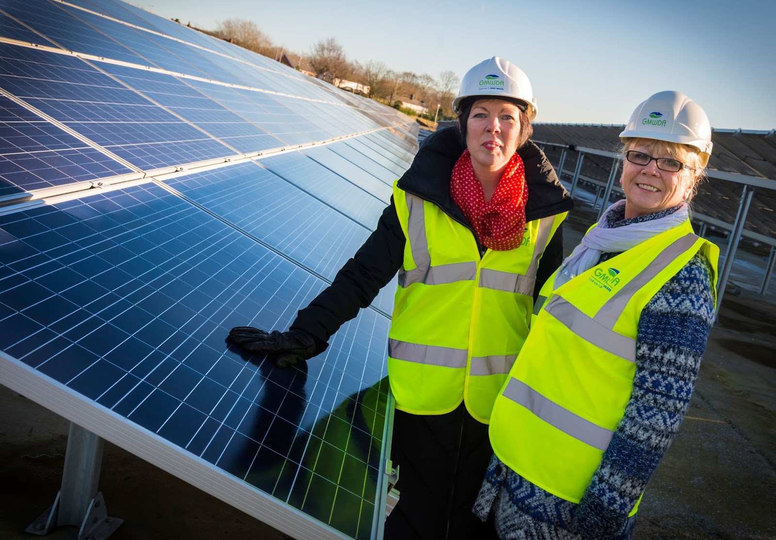 Seven Beland Publishing: 8,000 panel multi-million pound solar farm ...