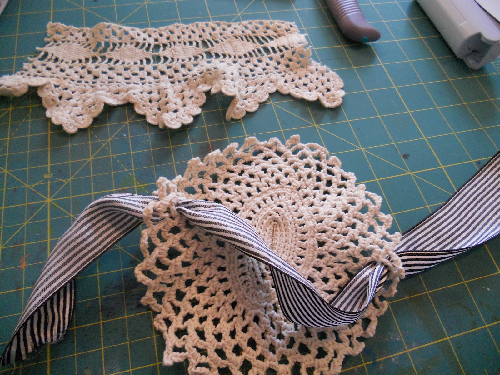 What to do with Lace – Victorian cuffs – Cheryl Sleboda – Textiles ...
