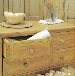 Antique pine finish 2 - wisno wood furniture finishing