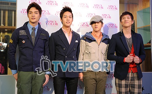 Korean Music and News: Grup T-MAX Mengumumkan Bubar!