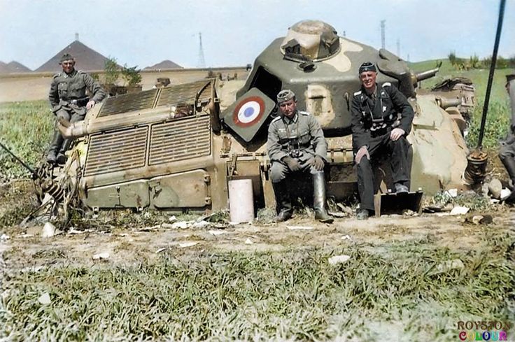World War II in Pictures: Color Photos of World War II Part 8: Tanks