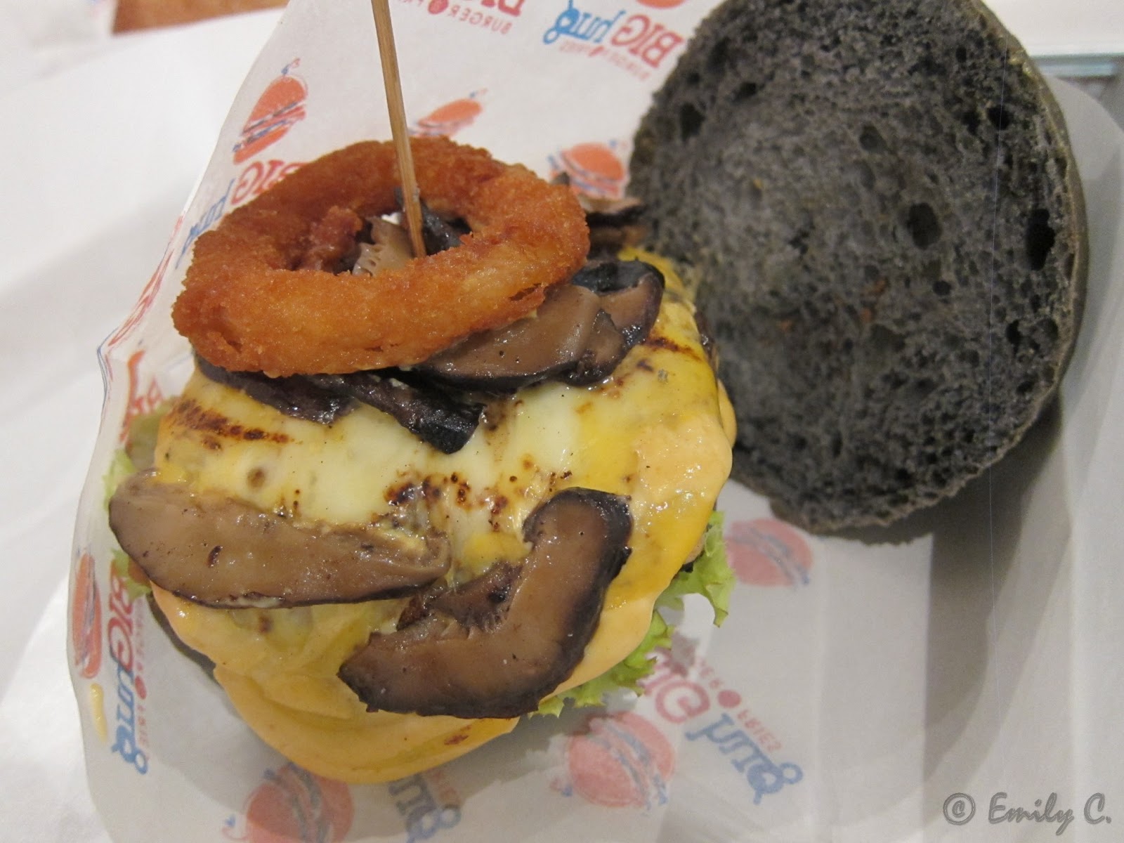 FOOD is a Four-Letter Word: Big Hug Burger @ SS15, Subang Jaya