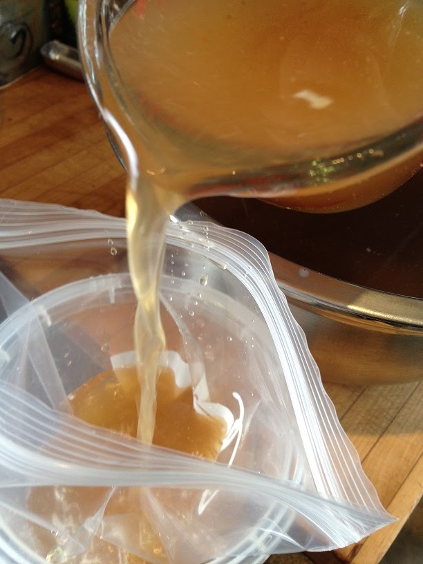 Janine's Real Food Recipes: Bone Broth 101, My Method!