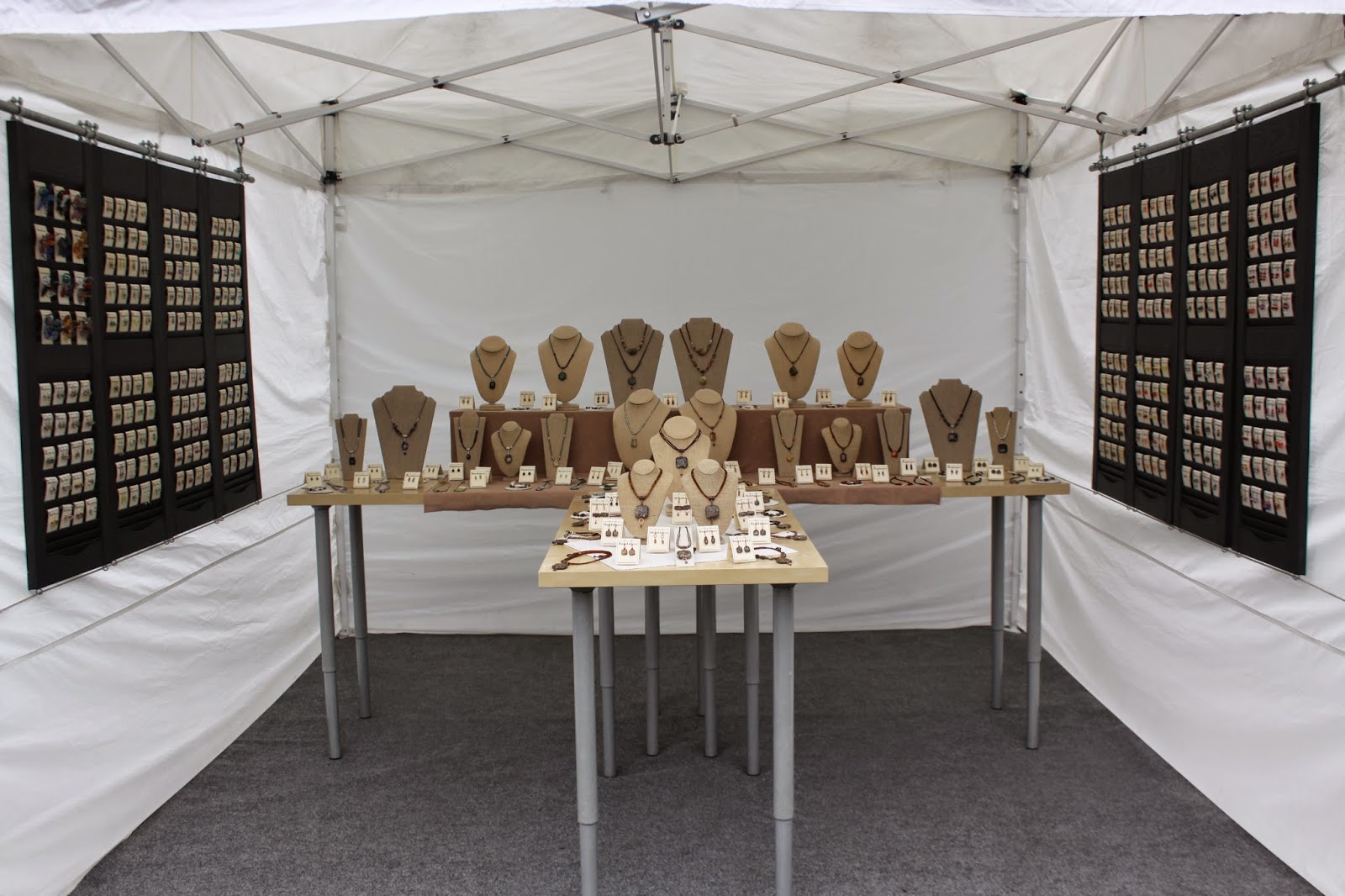 Beadware: Biz of Art - Jury Booth Photos
