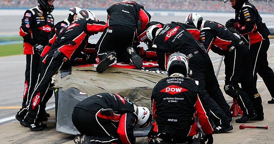 The Ultimate American Racing Blog: NASCAR announces updated damaged ...