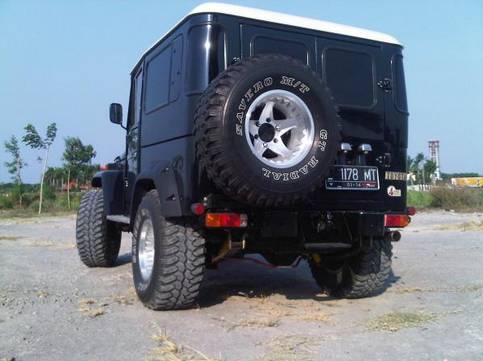 4X4 of Toyota Hardtop FJ 40. Buying and selling of Toyota Landcruiser ...