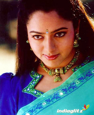 Wallpapers: Soundarya
