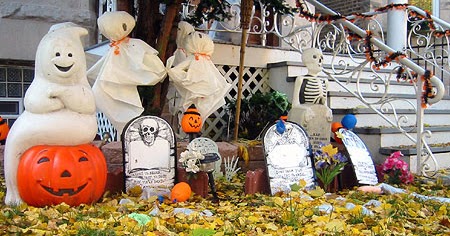 First Aid in English: Хэллоуин. Halloween.