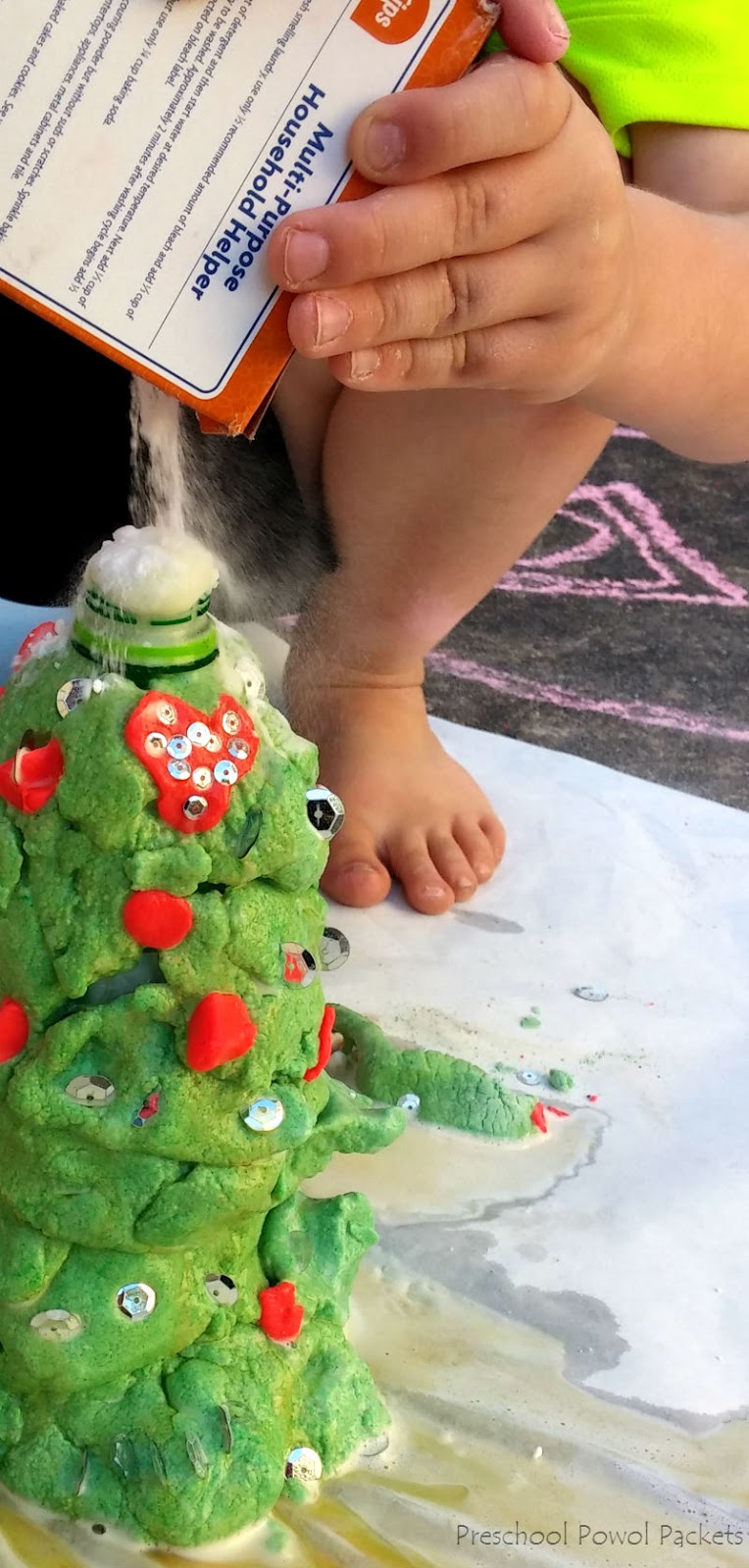 Christmas Science Activity: Sparkly Erupting Christmas Tree Experiment ...