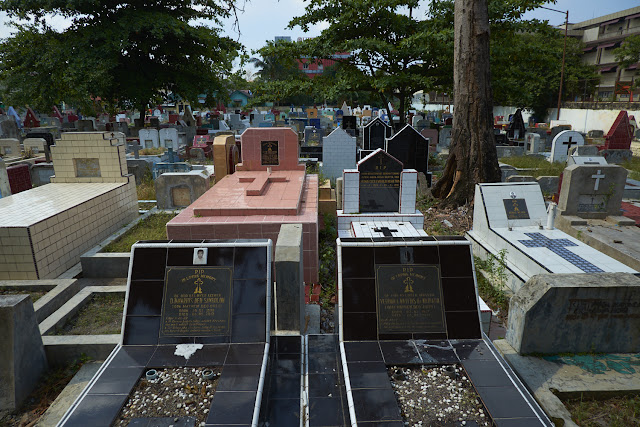 Hello Talalay: Christian Cemetery In Medan