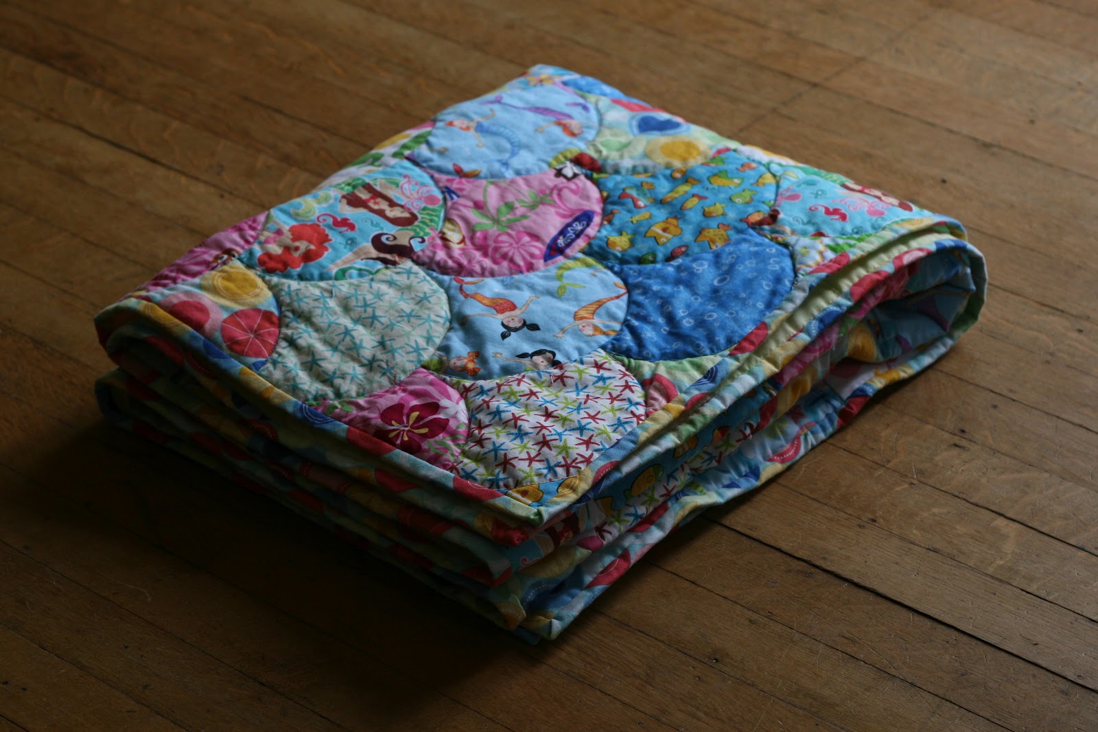 Little Lotto Handmade: Clamshell Baby Quilt
