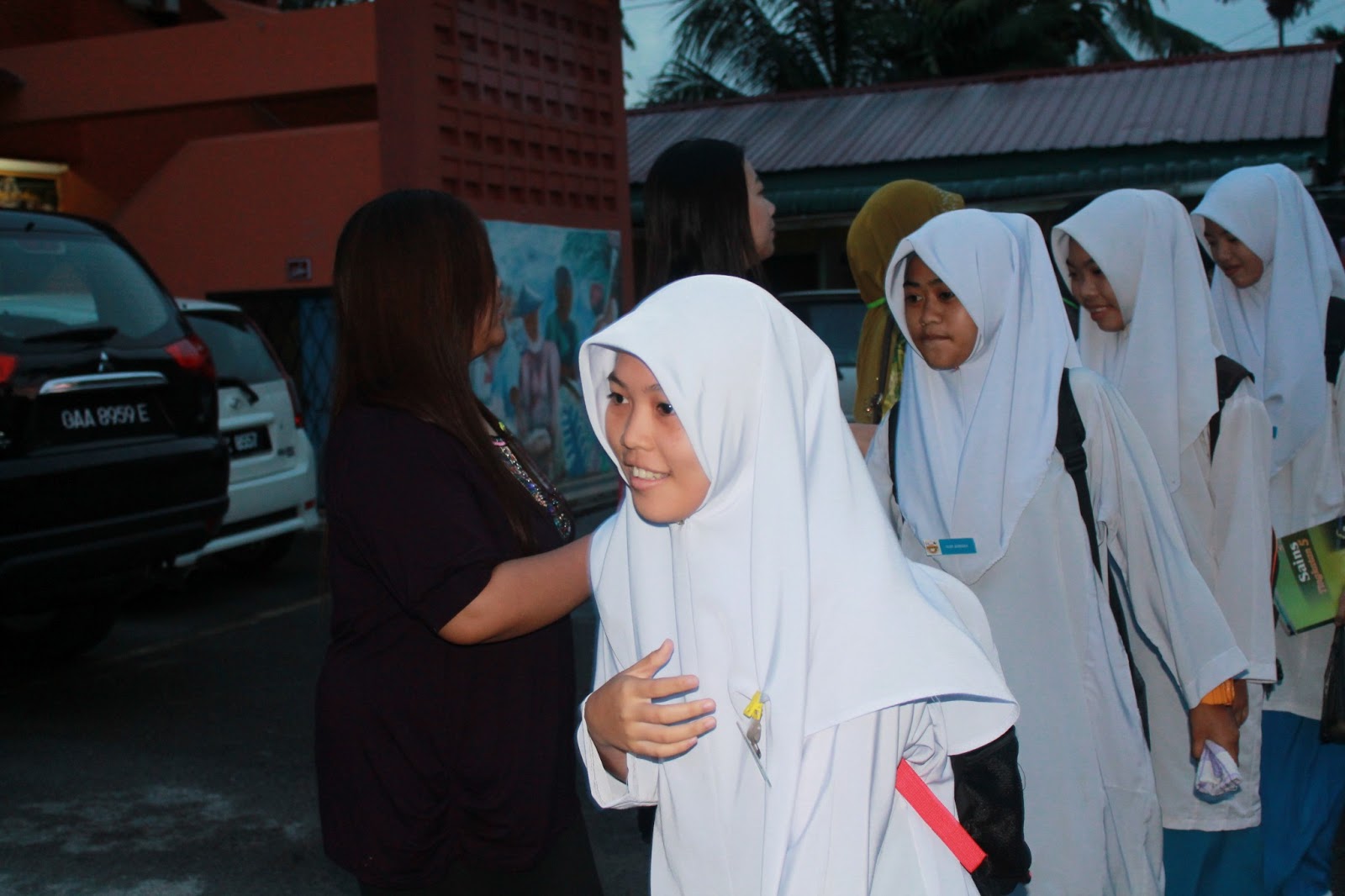 .::OFFICIAL BLOG OF SMK GEDONG::.: KEMPEN GURU PENYAYANG SMKG 2013