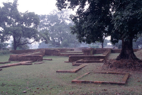 南アジアの歴史遺産: ティラウラー・コート遺跡 Tilaura Kot