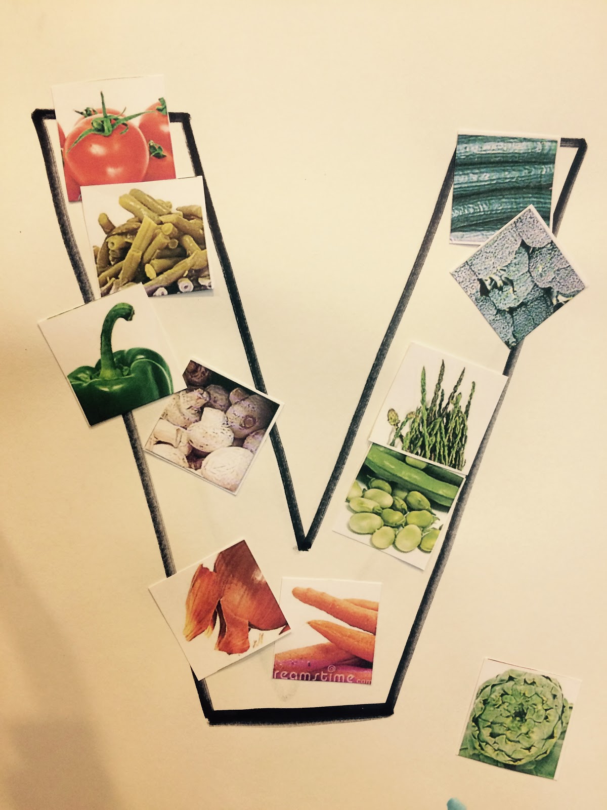 Letter V (Day 3) - Vegetables: Craft, Vegetable Printing, Pretend Play
