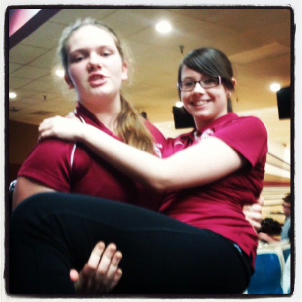 Strong Lift and Carry Photos and Videos - Strong Muscular Girls Lift ...