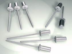 Blogivancuadriello: Remachado