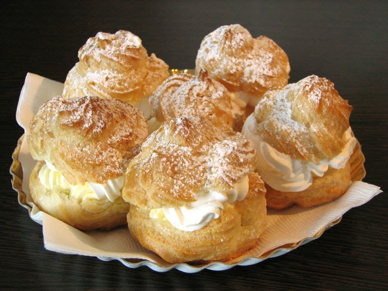 .: Choux a la Creme