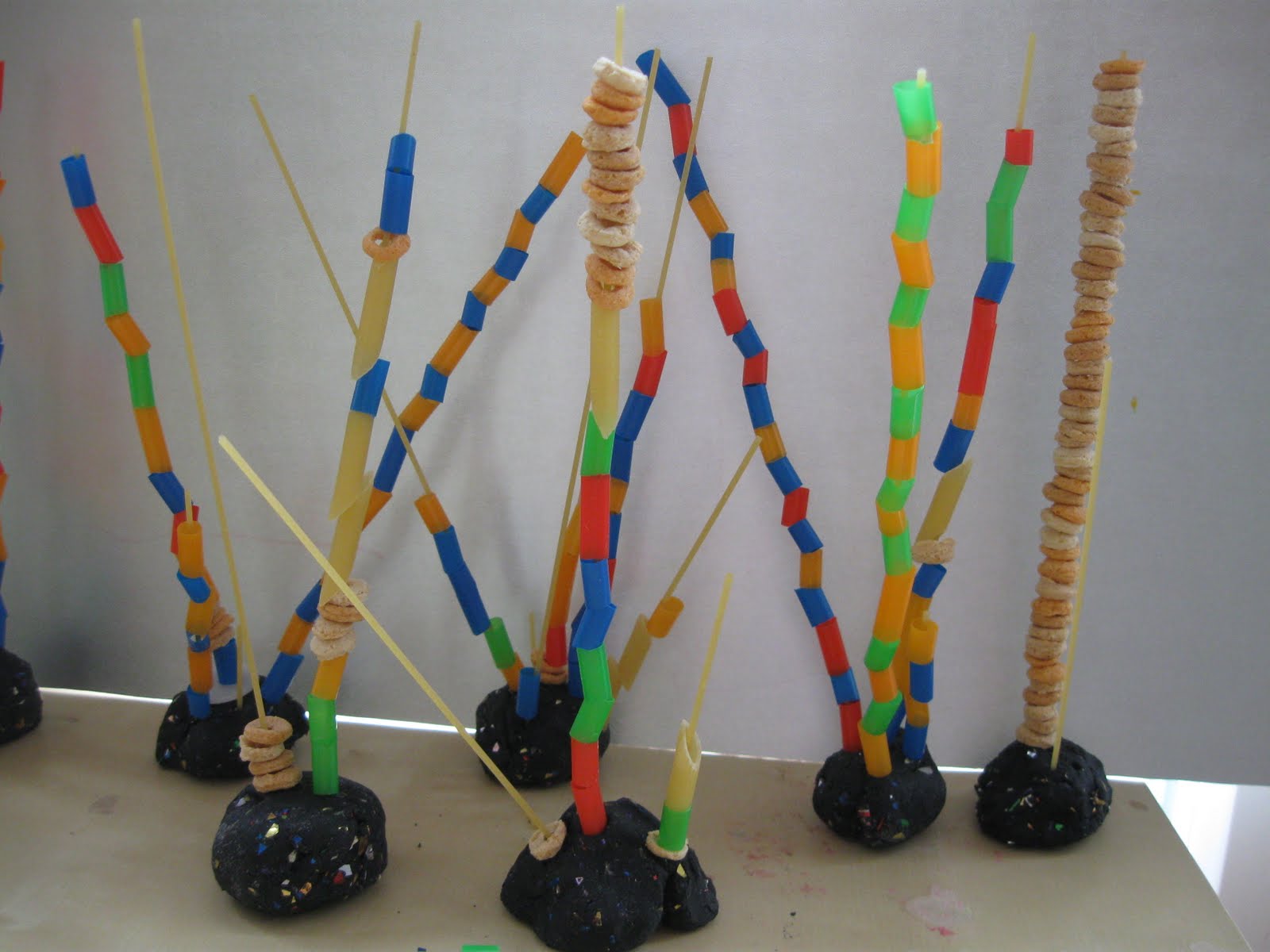 Pre-school Play: Spaghetti Towers