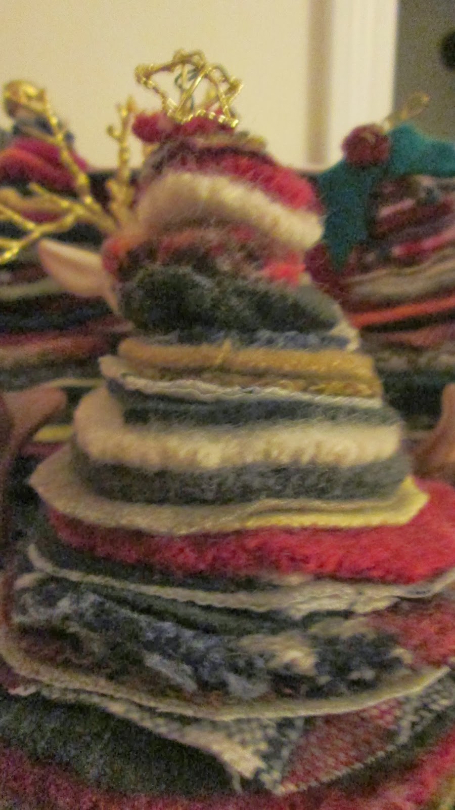 The Bee Lady from Hilltop Farm: Make a Wooly tree!